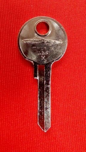 8A-3685-B 1949 1950 Ford Trunk Deck Boot Glove Box Key Blank