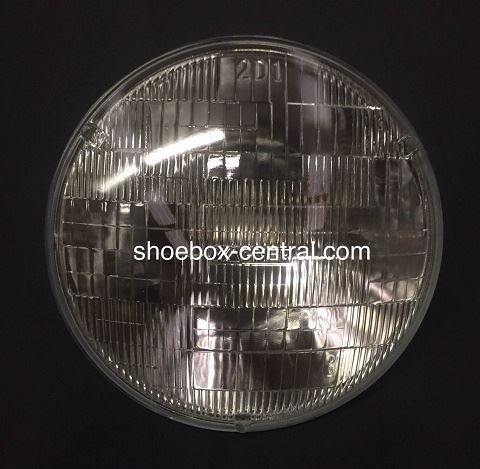 01A-13007 1949-1955 7" sealed beam 6 Volt headlight bulb new