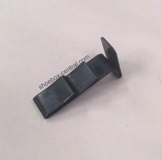 8A-7001672-A 1949 1950 ford firewall insulator pad retainer clip